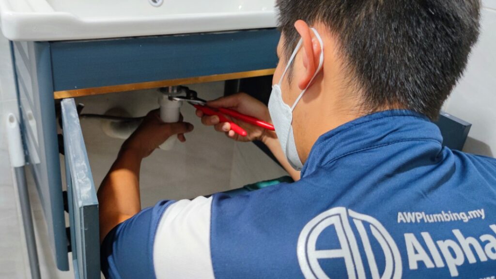 Pipe Cleaning Service - AlphaWater - Toilet, Sink, Drain Unclogging ...